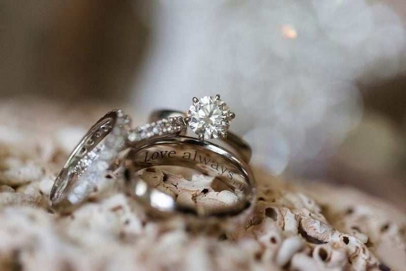 How You Can Make Your Engagement Ring Unique – Culture Greetings®